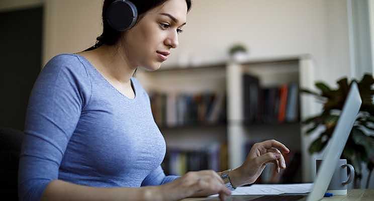 La importancia de aprender en línea usando plataformas digitales