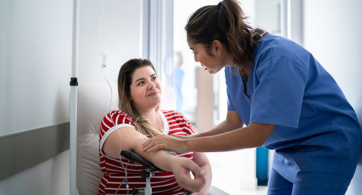 ¿Un enfermero que tareas tiene y cuánto gana?